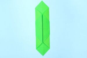 How to Fold an Easy Origami Snake - Origami Way