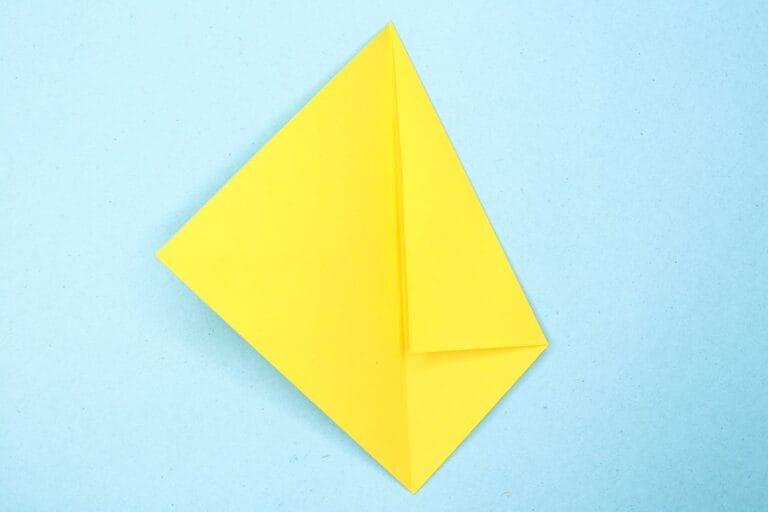 How to Make an Origami Moon Crescent - Origami Way